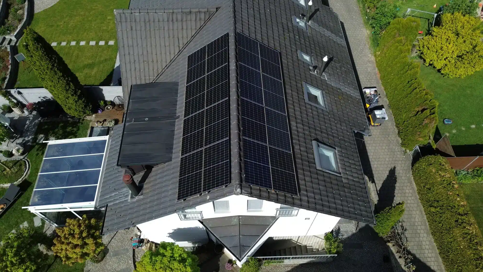 PV-Anlage Reiheneinfamilienhaus Suhr, Aarau, Aargau - Go Smart Solar