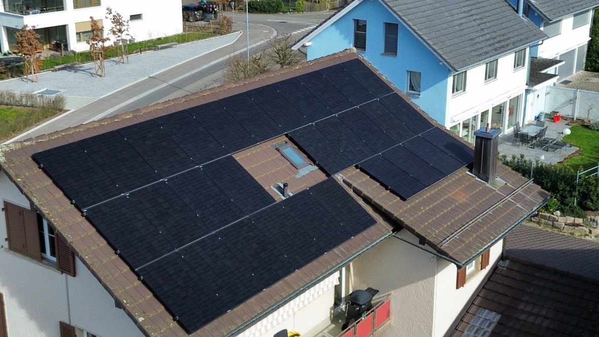 Solaranlage Einfamilienhaus Fislisbach, Baden, Aargau - Go Smart Solar