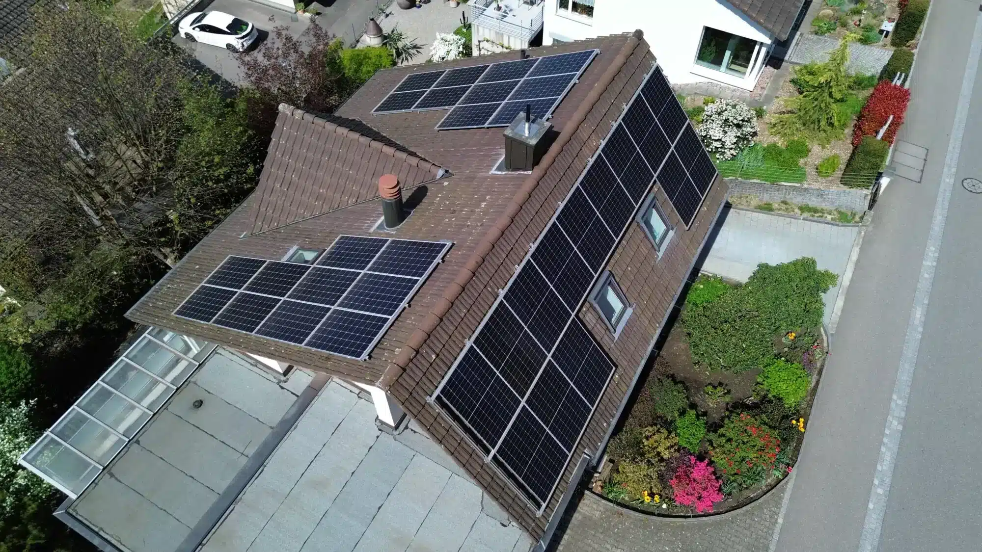 Lohnt sich eine Solaranlage in der Schweiz? - Go Smart Solar