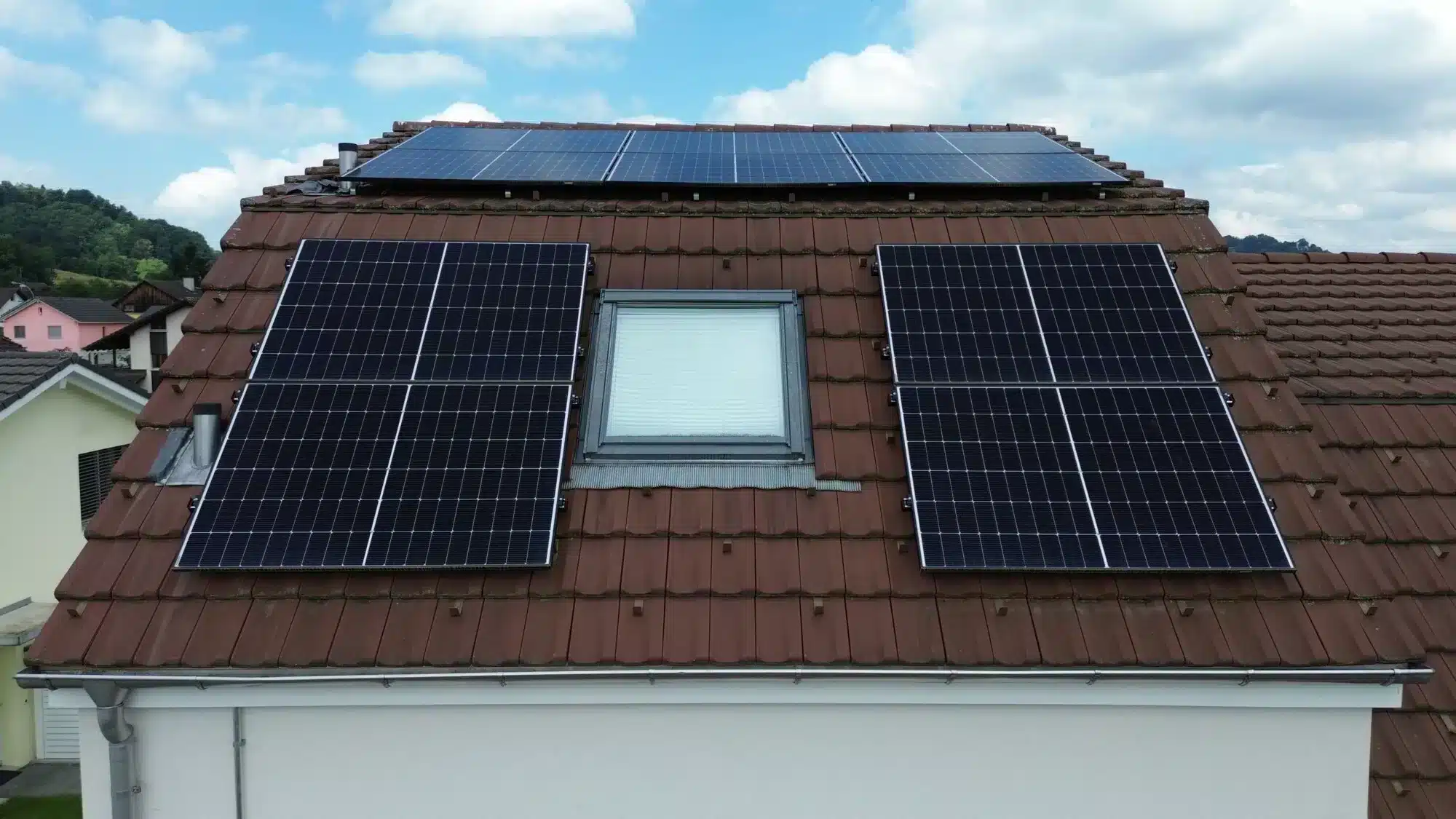 Solaranlage Einfamilienhaus Mägenwil Region Baden, Aargau - Go Smart Solar