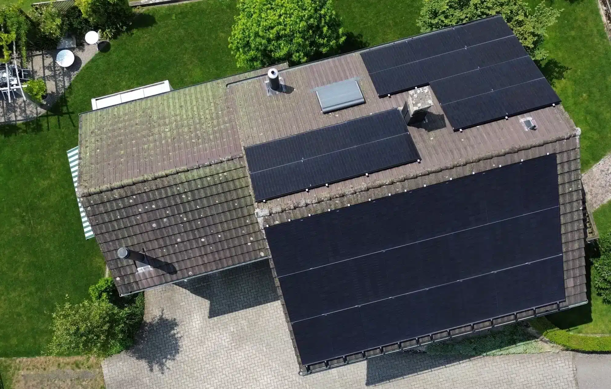 Solaranlage Einfamilienhaus Schöftland Region Kulm, Aargau - Go Smart Solar
