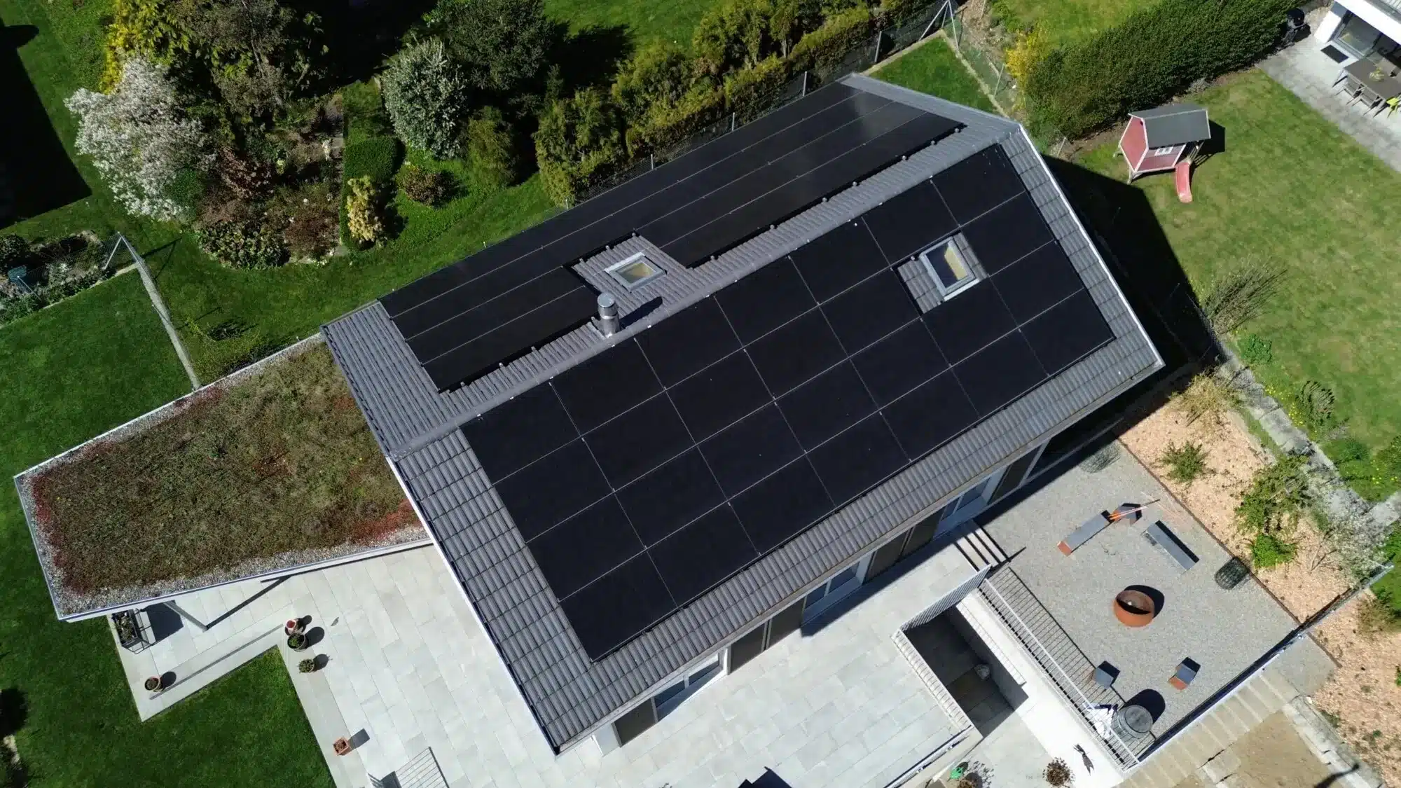 Solaranlage Solaranlagen Einfamilienhaus Birr Region Brugg - Go Smart Solar