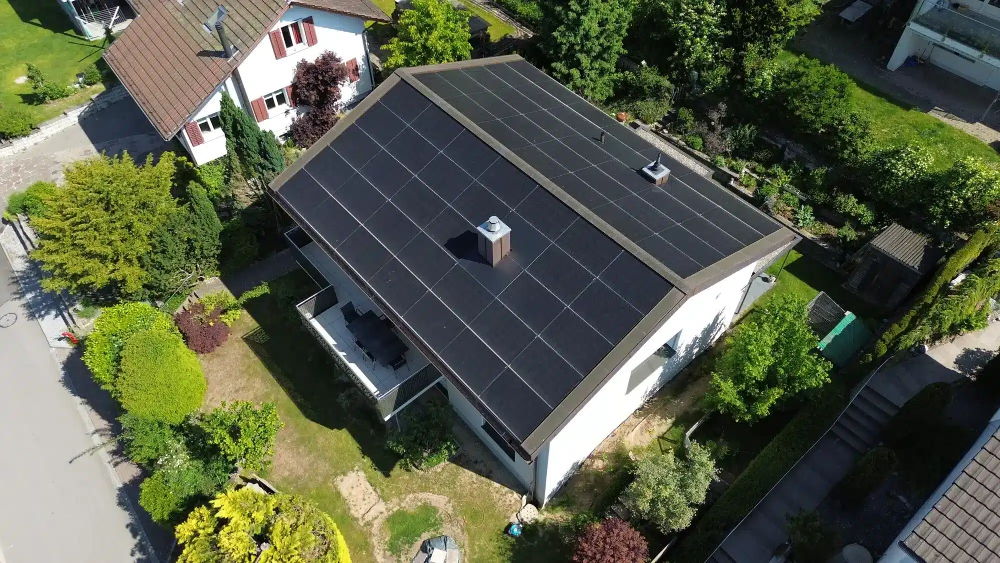 Indach-PV-Anlage Einfamilienhaus Niederrohrdorf, Region Baden - Go ...